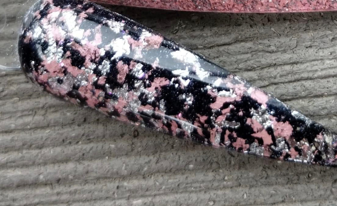 Pink Graffiti – TRIPLE D DODI’S DIPS AND DECALS